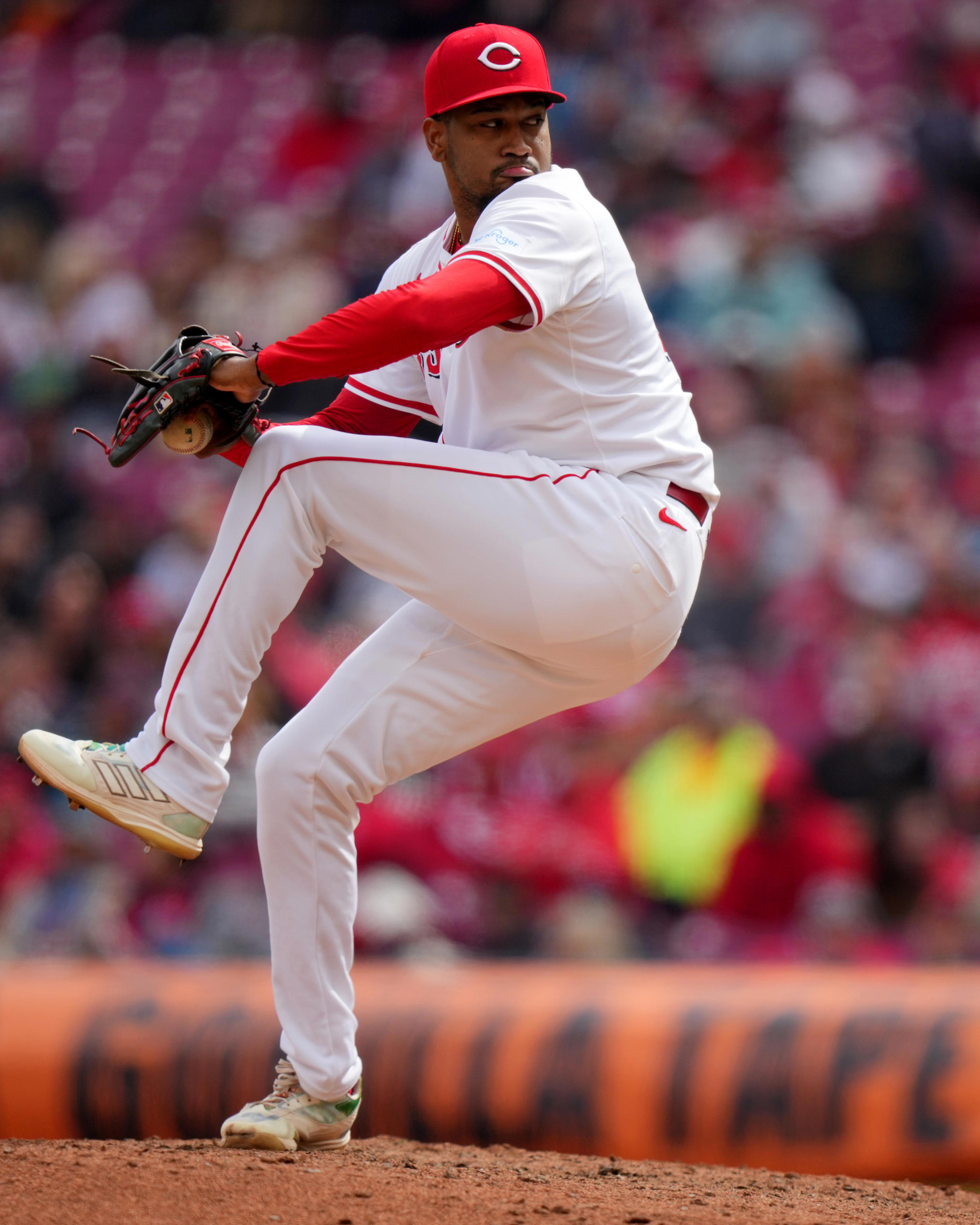 Cincinnati Reds' Alexis Díaz has IL timeline pushed back, return to ...