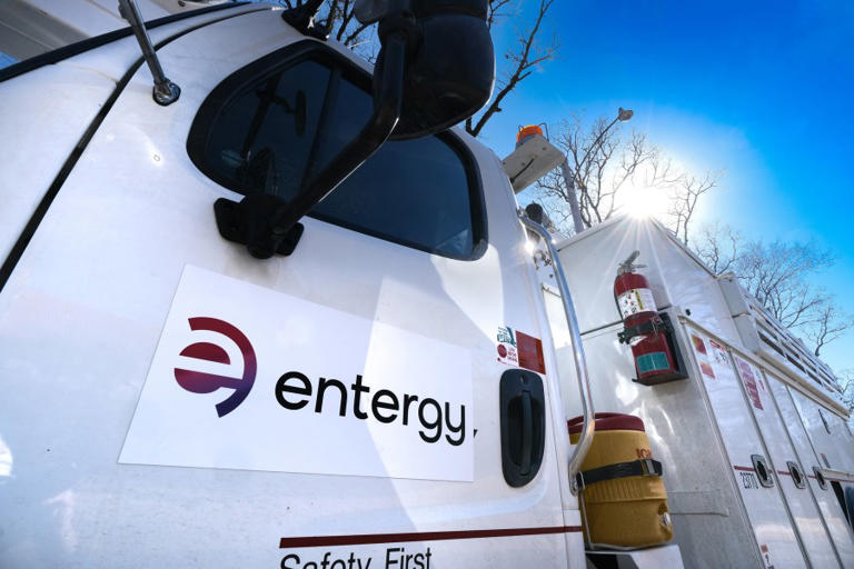 Thousands of Entergy customers without power in New Orleans