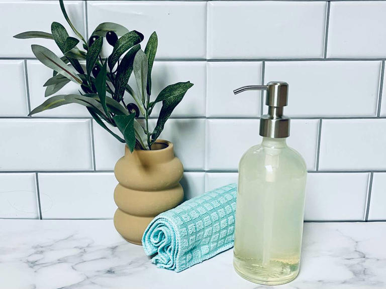 The Best Hand Soap DIY