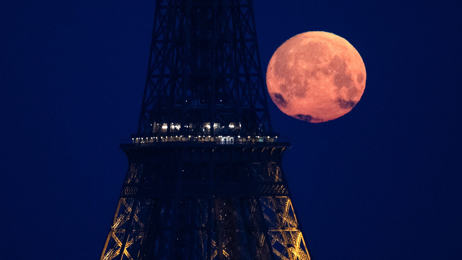 April's Pink Moon: Date, timing and what to know about the micromoon