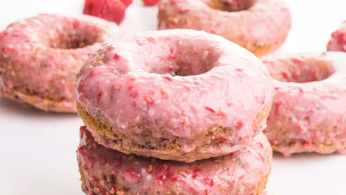 14 Delicious Homemade Donuts That Outshine the Bakery