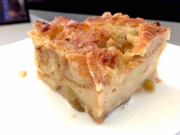 The Best Apple Bread Pudding Recipe