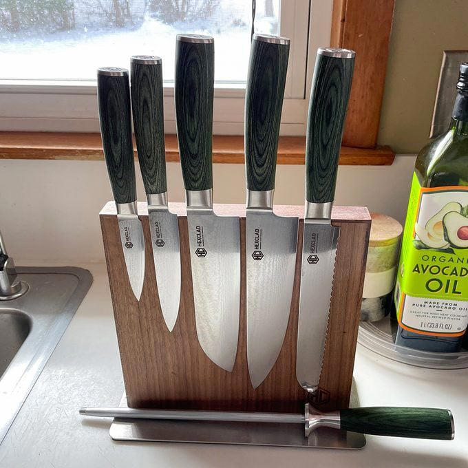 HexClad vs. Caraway: How do these viral cookware brands compare?