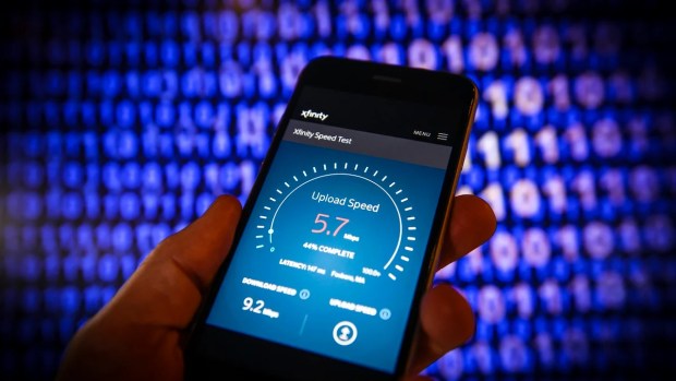 Appeals Court Strikes Down FCC Net Neutrality Rules