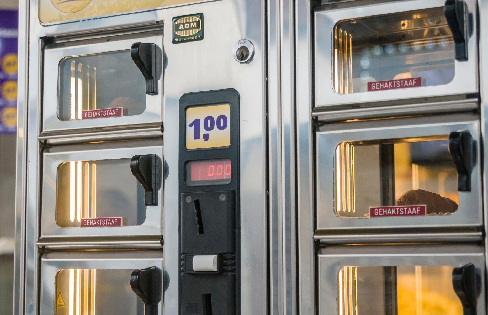 The 25 best vending machines serving incredible food, ranked