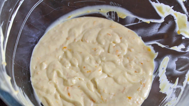 This Cake Is Not Only Finger-lickin' Good, It's Plate Lickin' Good ...