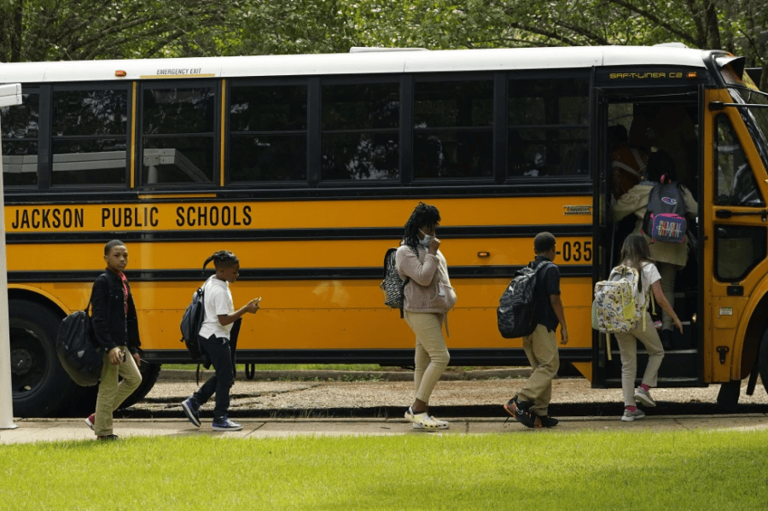 JPS receives $5 million to purchase new school buses