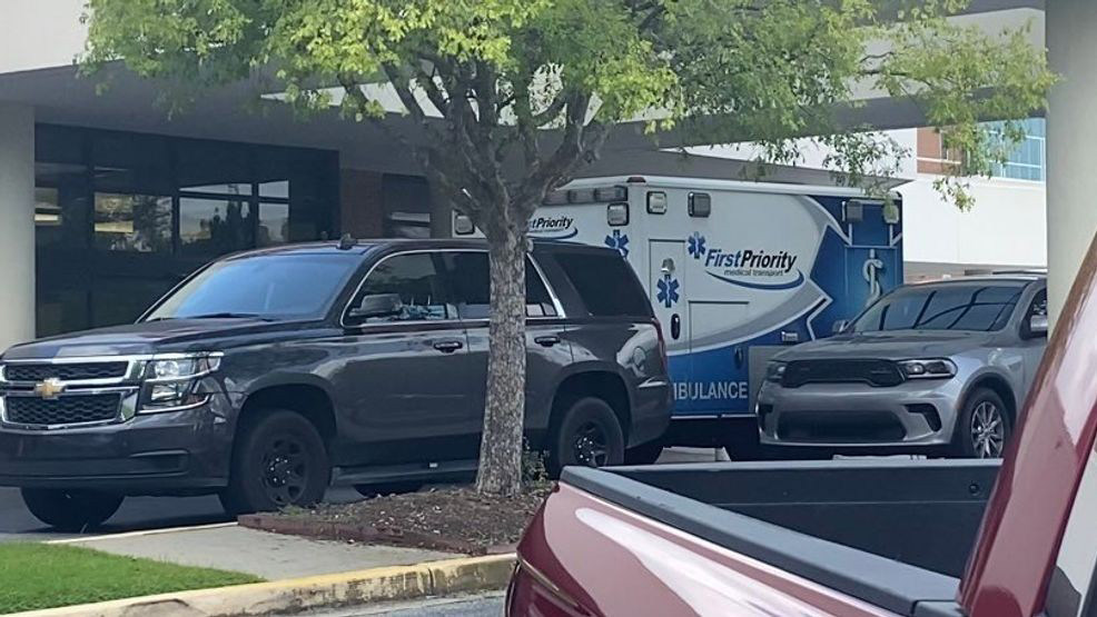 Unanswered questions linger after Lexington ER shooting incident Unanswered questions linger after Lexington ER shooting incident