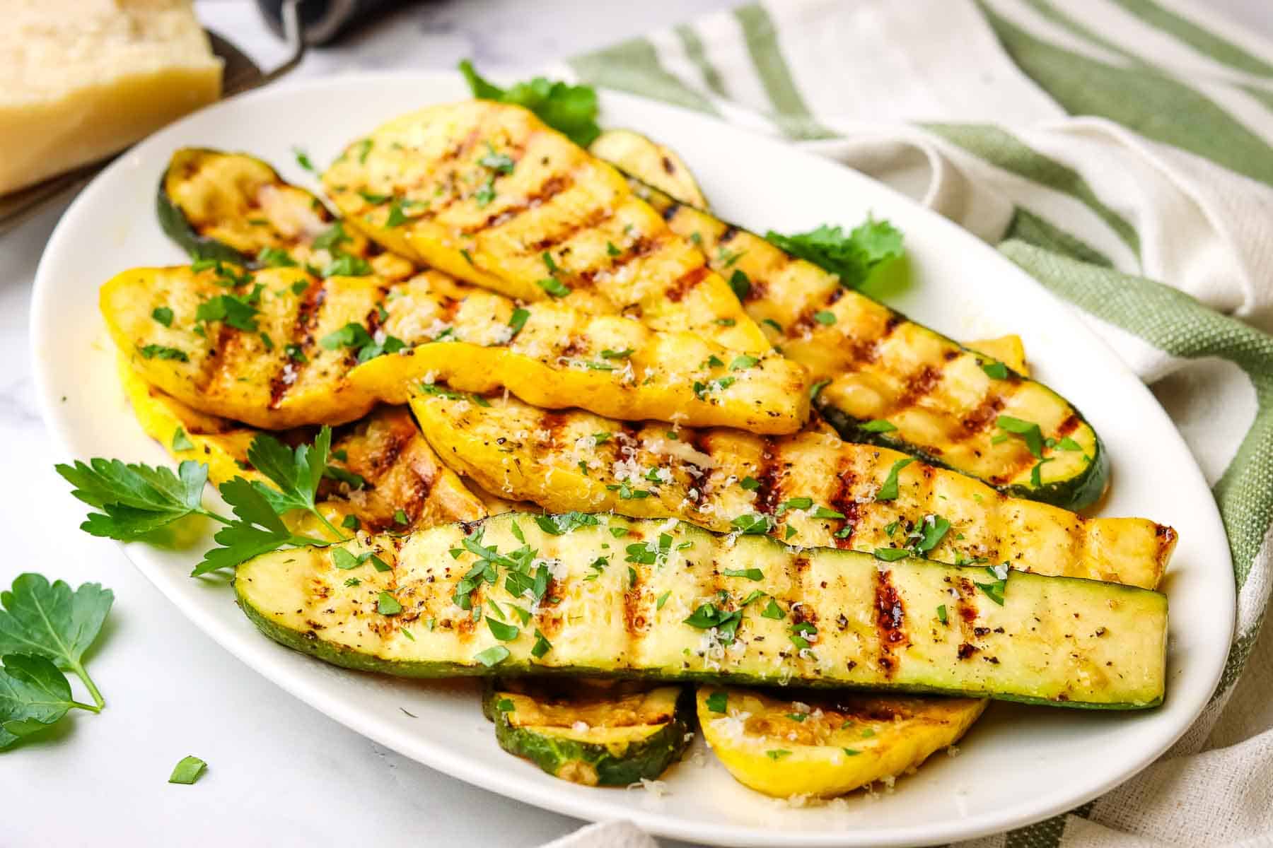 8 Recipes to Take Full Advantage of The Zucchini Season