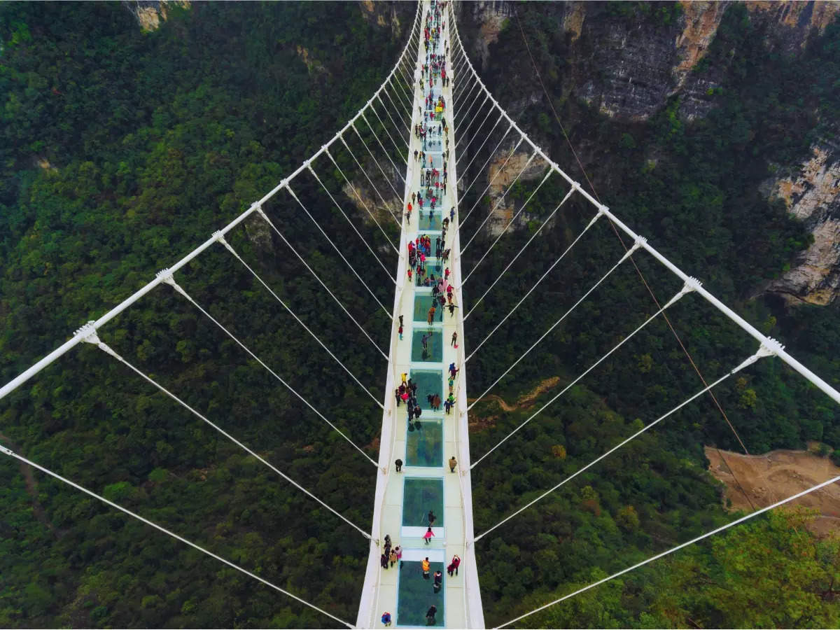 Most famous sky bridges from around the world Most famous sky bridges from around the world