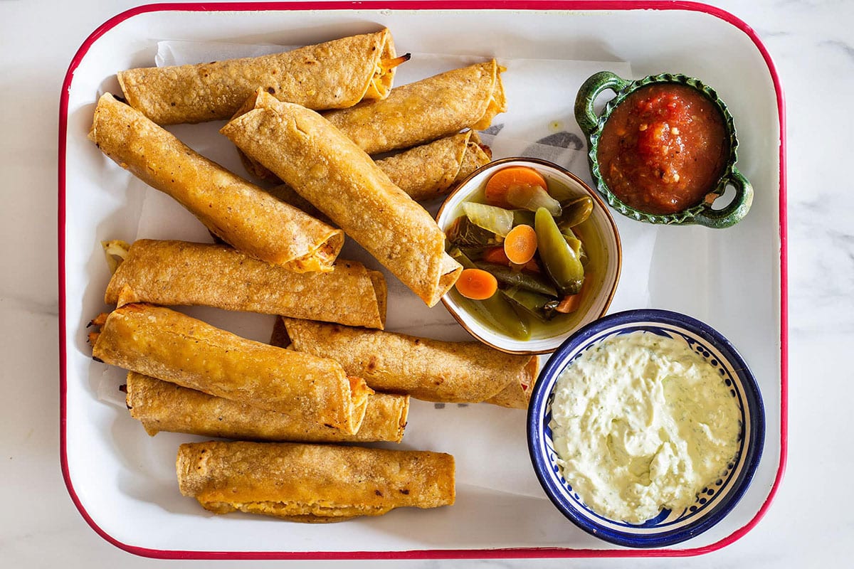 16 cozy dinner ideas that make every evening more enjoyable