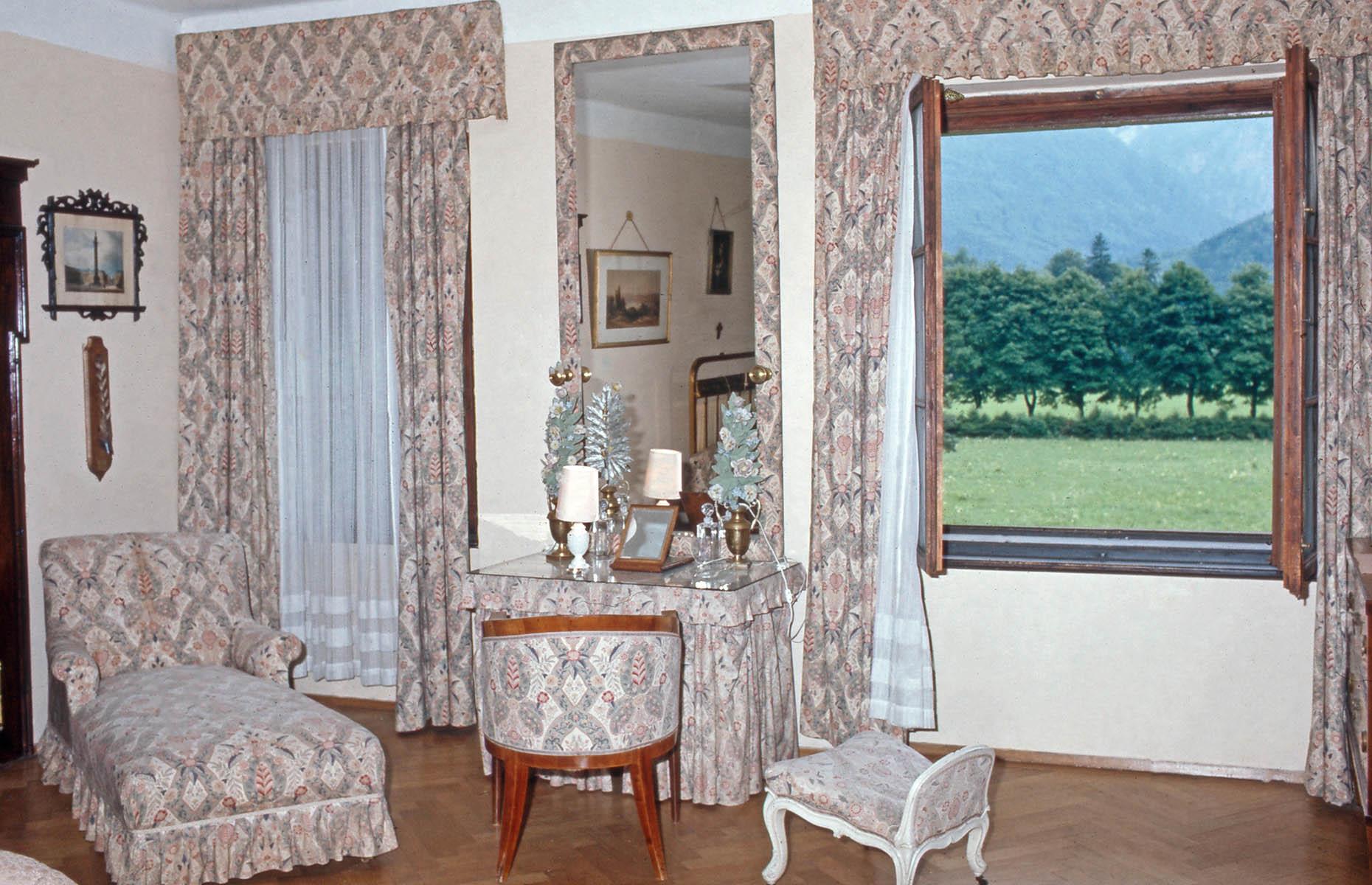 How many of these iconic 80s home trends do you remember?