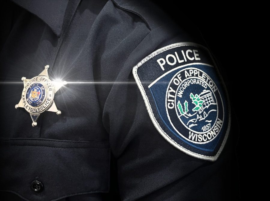 Appleton officers make 7 OWI arrests in single Friday night