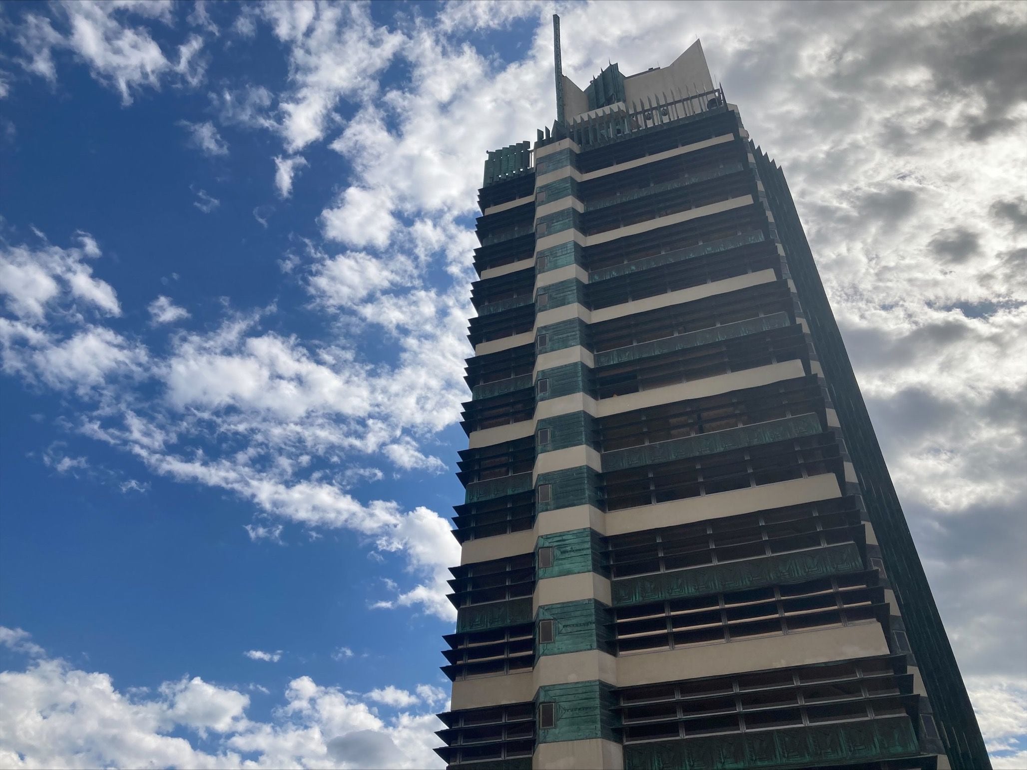 Bidding set to begin for auction of the historic Price Tower in ...