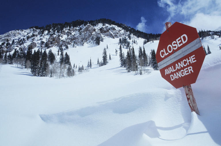 Colorado Experts Warn of "Dangerous" Avalanche Conditions This Week