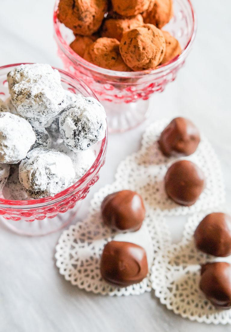 50 Christmas Candy Recipes to Wrap, Share, and Snack On All Season