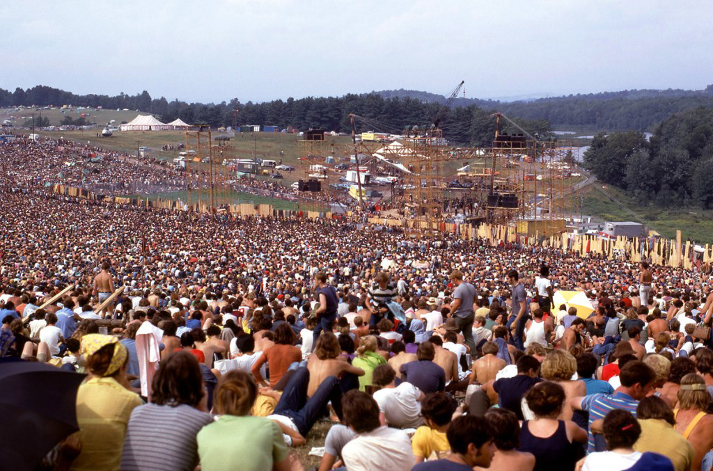 The 20 Most Iconic Sets at the Legendary 1969 Woodstock Music and Art Fair The 20 Most Iconic Sets at the Legendary 1969 Woodstock Music and Art Fair