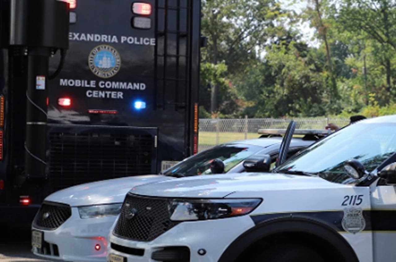 Man Jumps To Death From Virginia High-Rise As FBI Tries To Arrest Him ...