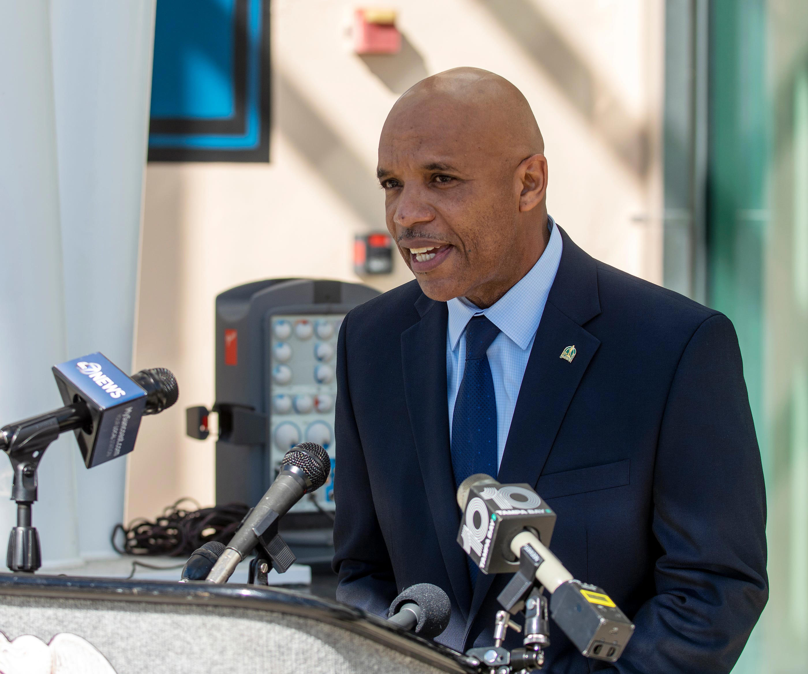 Sarasota City Manager Marlon Brown announces retirement Sarasota City Manager Marlon Brown announces retirement