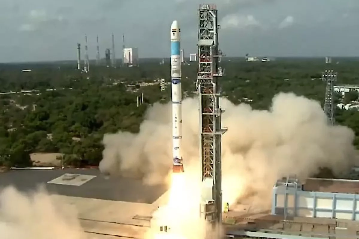 ISRO launches Earth Observation Satellite EOS-08, PM Modi says ISRO launches Earth Observation Satellite EOS-08, PM Modi says