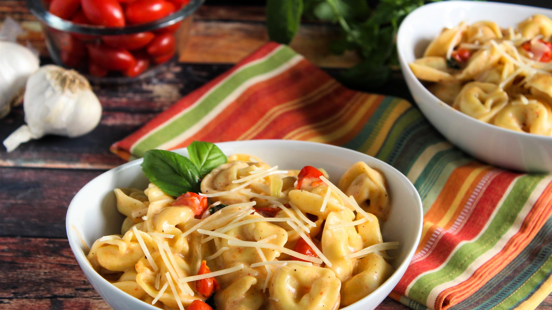 Want To Make An Easy Pasta Dish For Dinner Tonight? Tortellini à La Cherry Tomatoes
