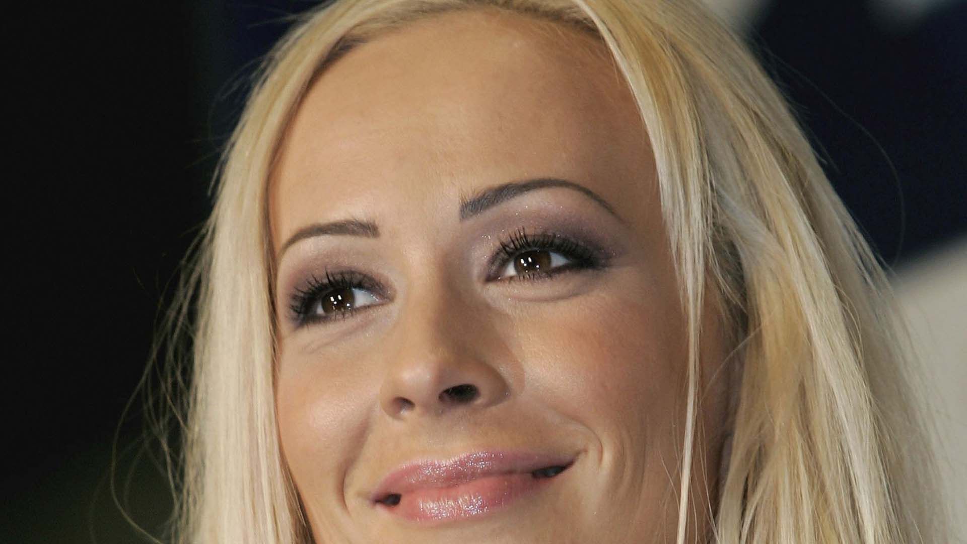 Mannequin, présentatrice télé, pilote : qui est Cora Brinkmann, l'ex ...