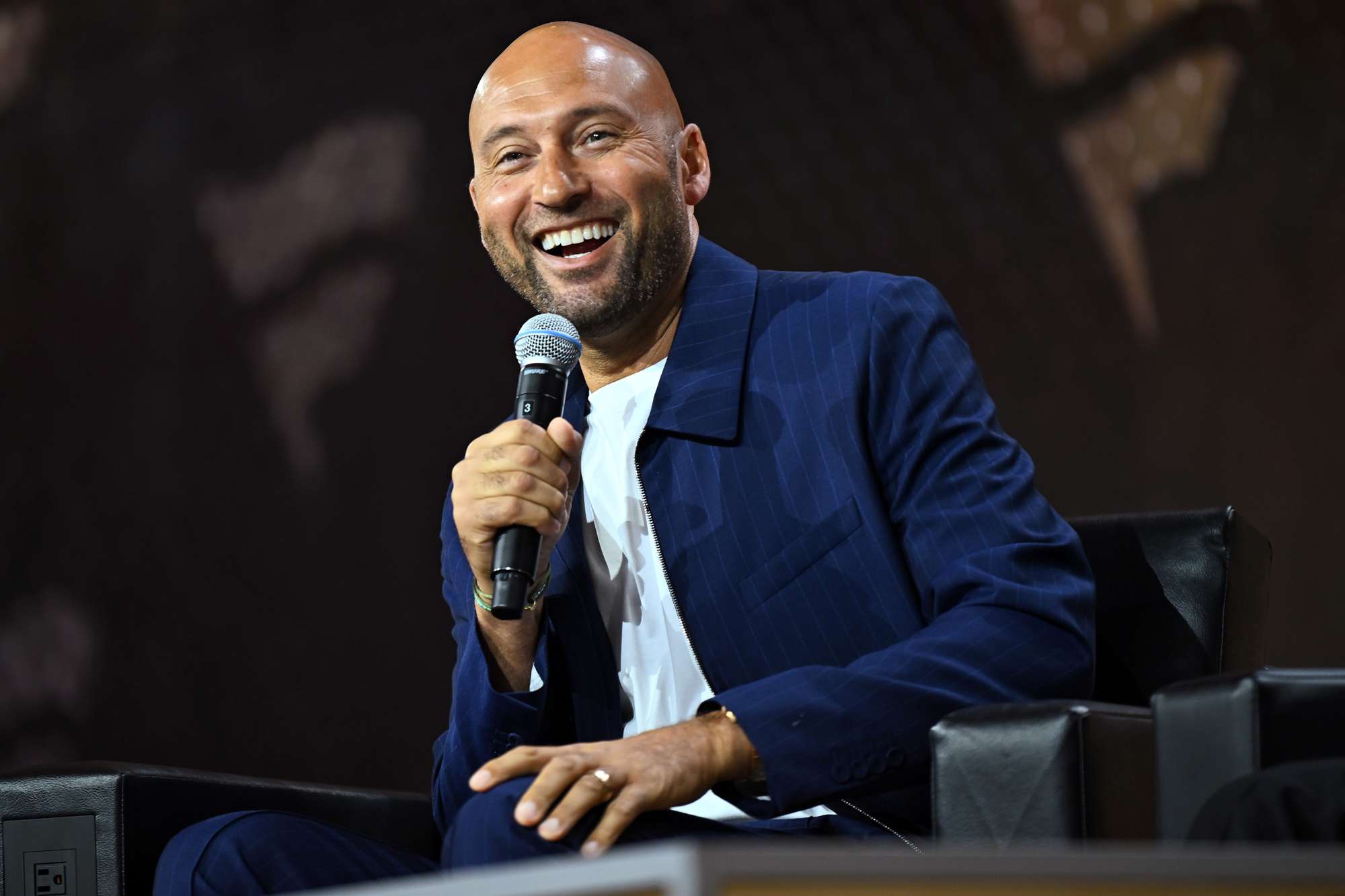 Derek Jeter Says His Kids Are Trying Sports, Youngest Walks Around ...