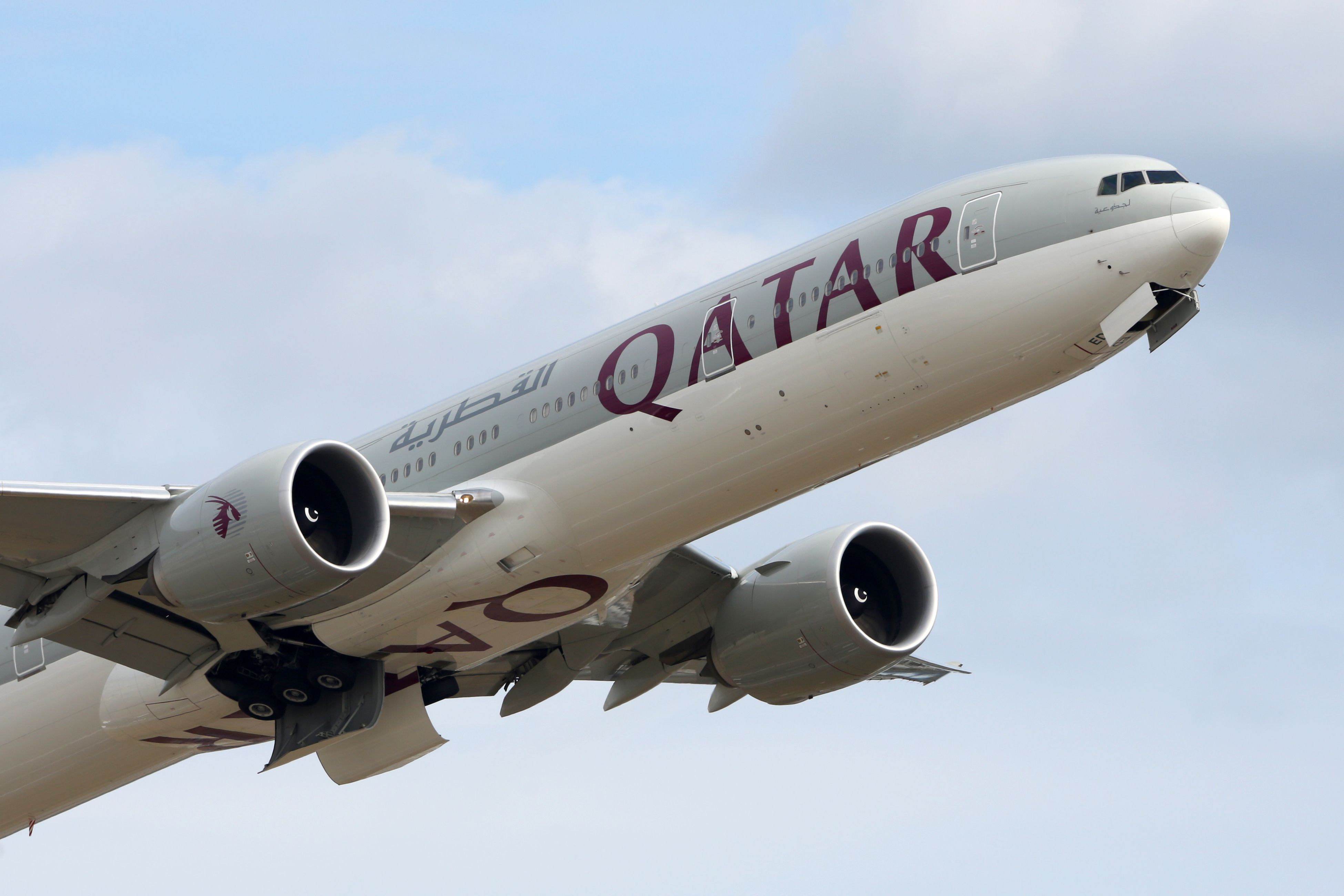 Qatar Airways Eyes Large Widebody Aircraft Order "Soon"