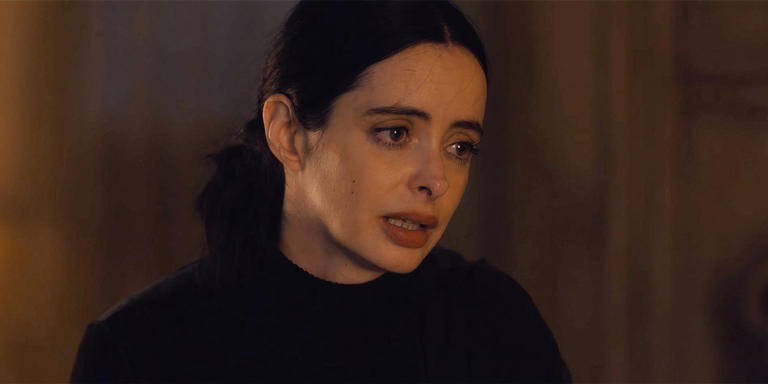 Krysten Ritter Helps Jonathan Whittaker in Orphan Black Echoes Sneak ... Krysten Ritter Helps Jonathan Whittaker in Orphan Black Echoes Sneak ...