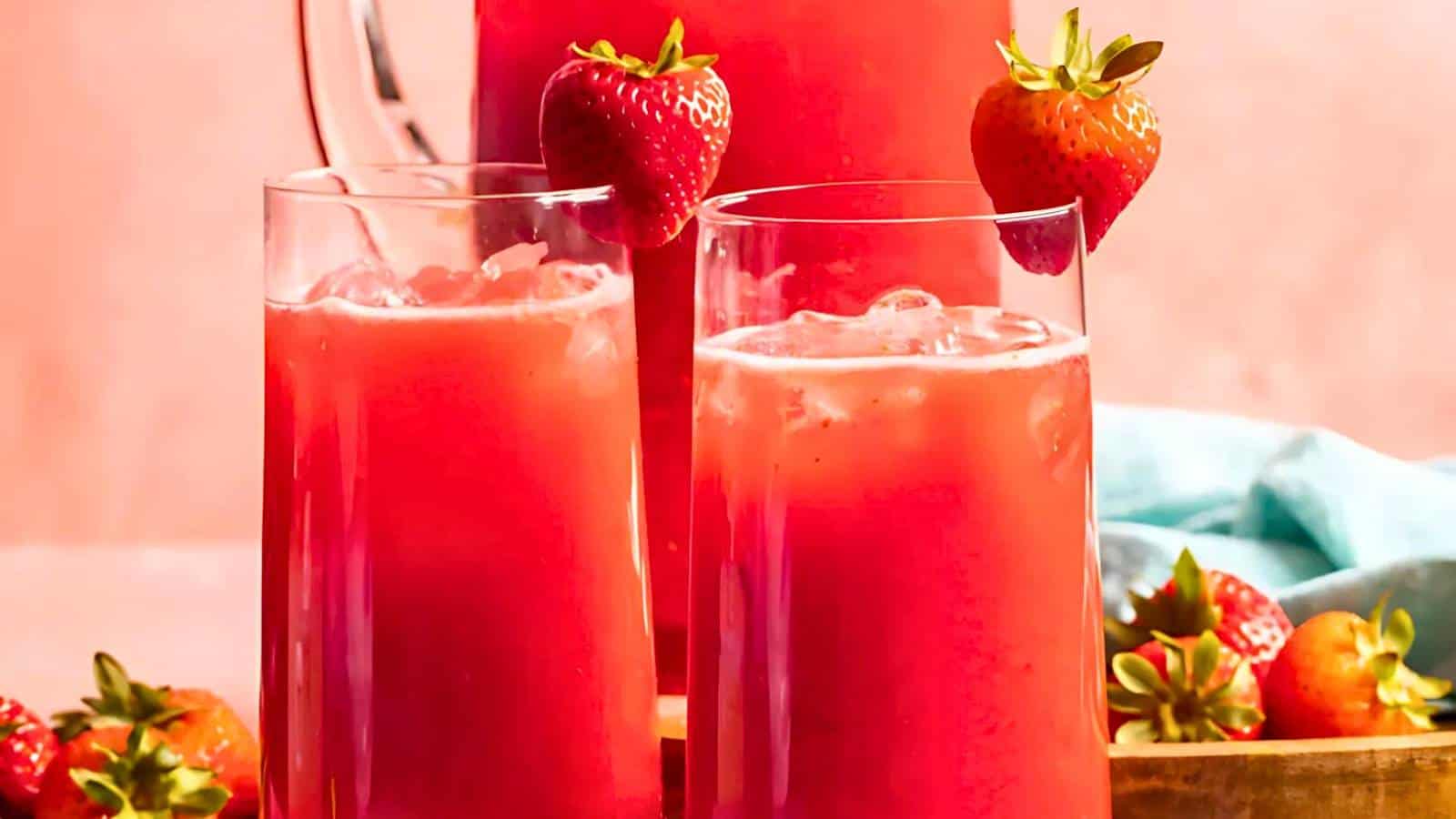 These 21 Refreshing Lemonade Recipes Are the Perfect Summer Sippers