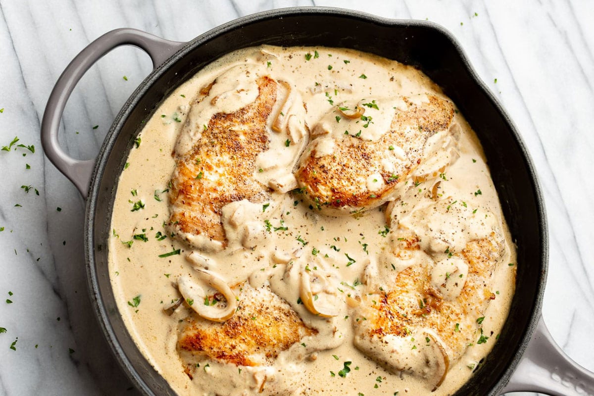 17 Easy and Tasty Recipes That Highlight Crema and Sour Cream in Every Bite