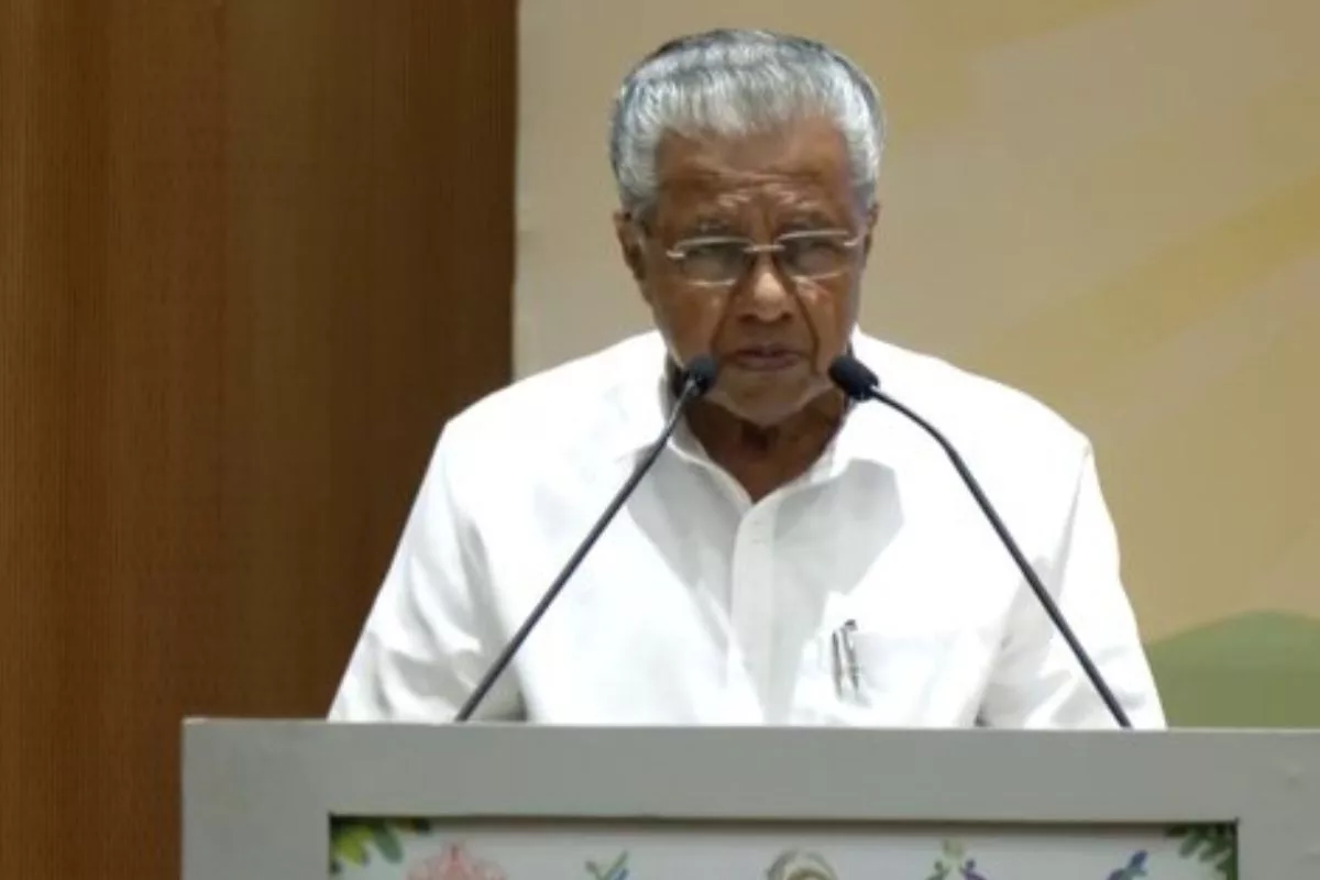Kerala CM slams PM for glorifying RSS, Savarkar in Independence Day speech