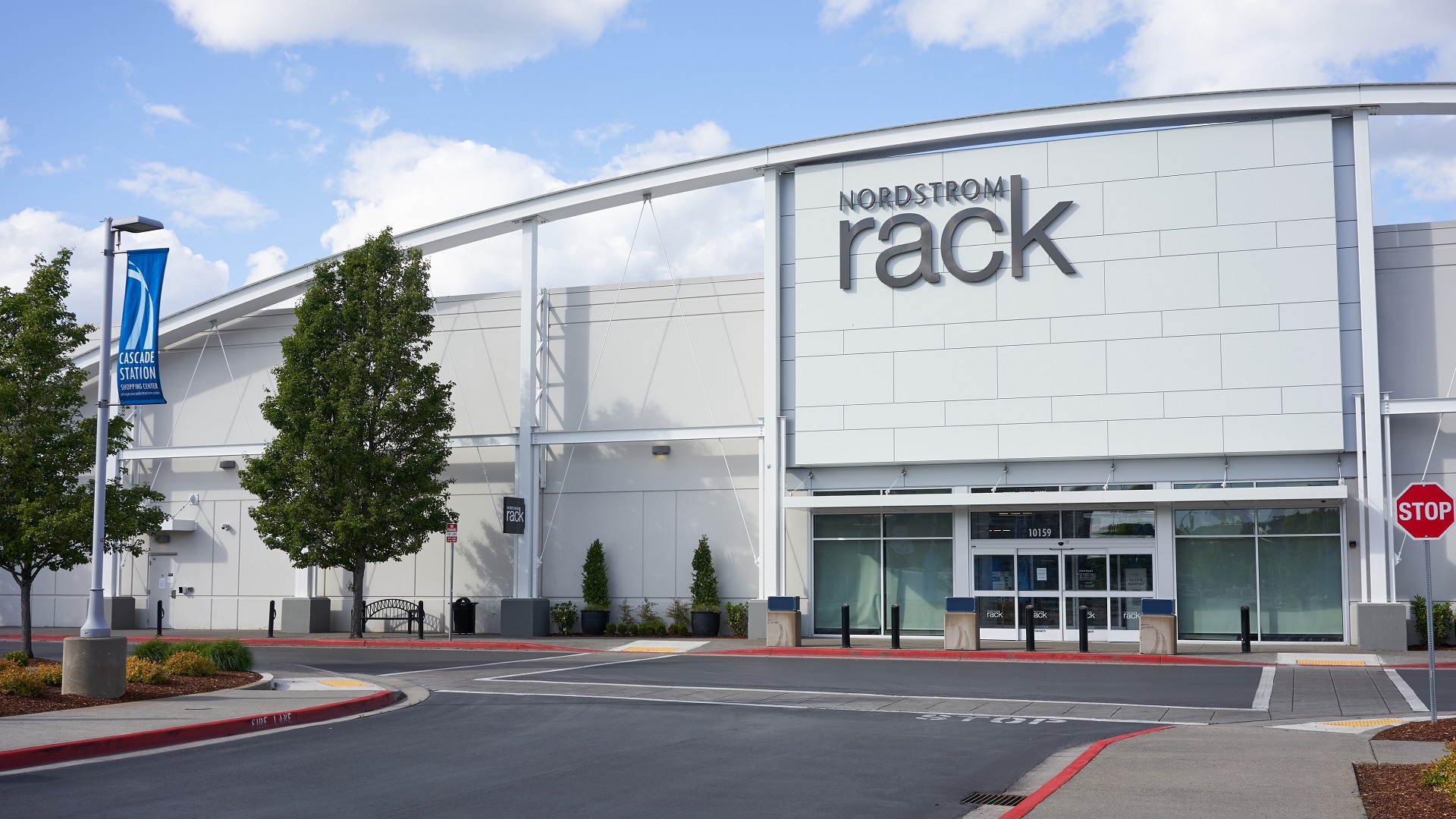 14 Best New Nordstrom Rack Arrivals for Your Money in February