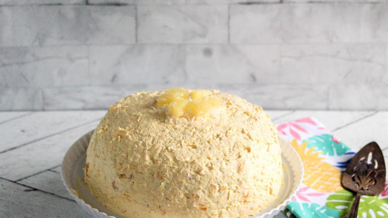 This Cake Is Not Only Finger-lickin' Good, It's Plate Lickin' Good ...