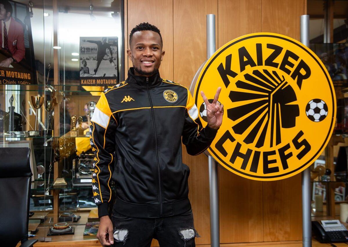 Kaizer Chiefs Transfer News: Former Pirates player leaves Amakhosi