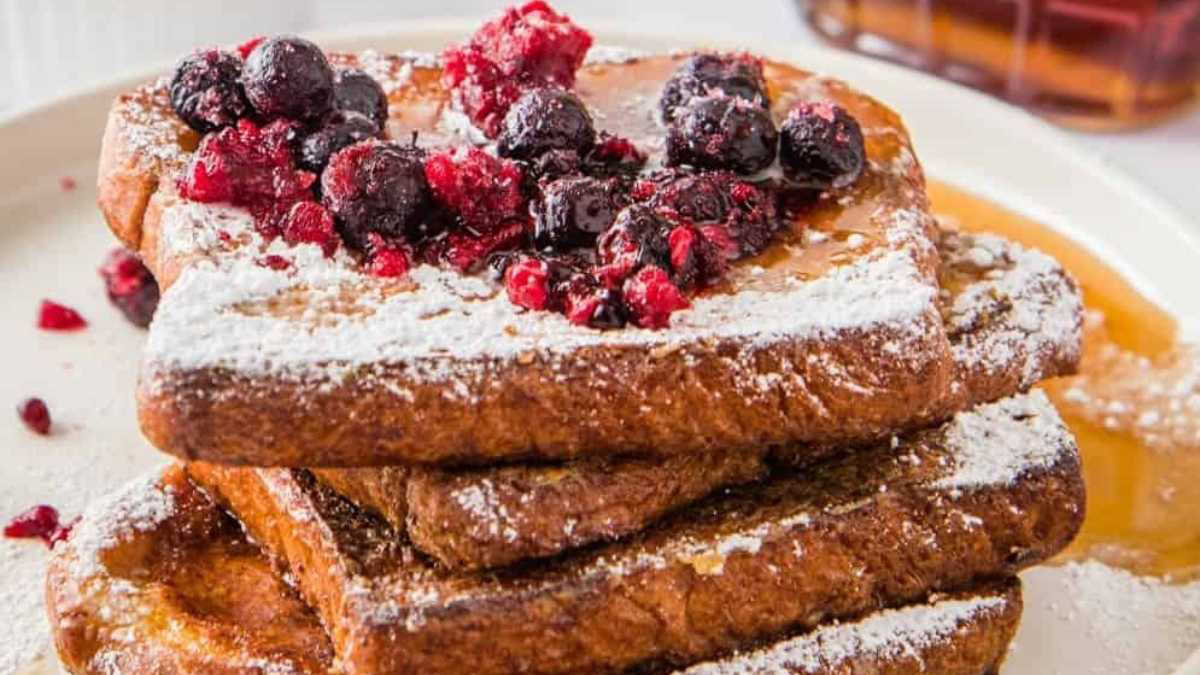 Delightful Breakfast Recipes Worth Jumping Out of Bed For Delightful Breakfast Recipes Worth Jumping Out of Bed For