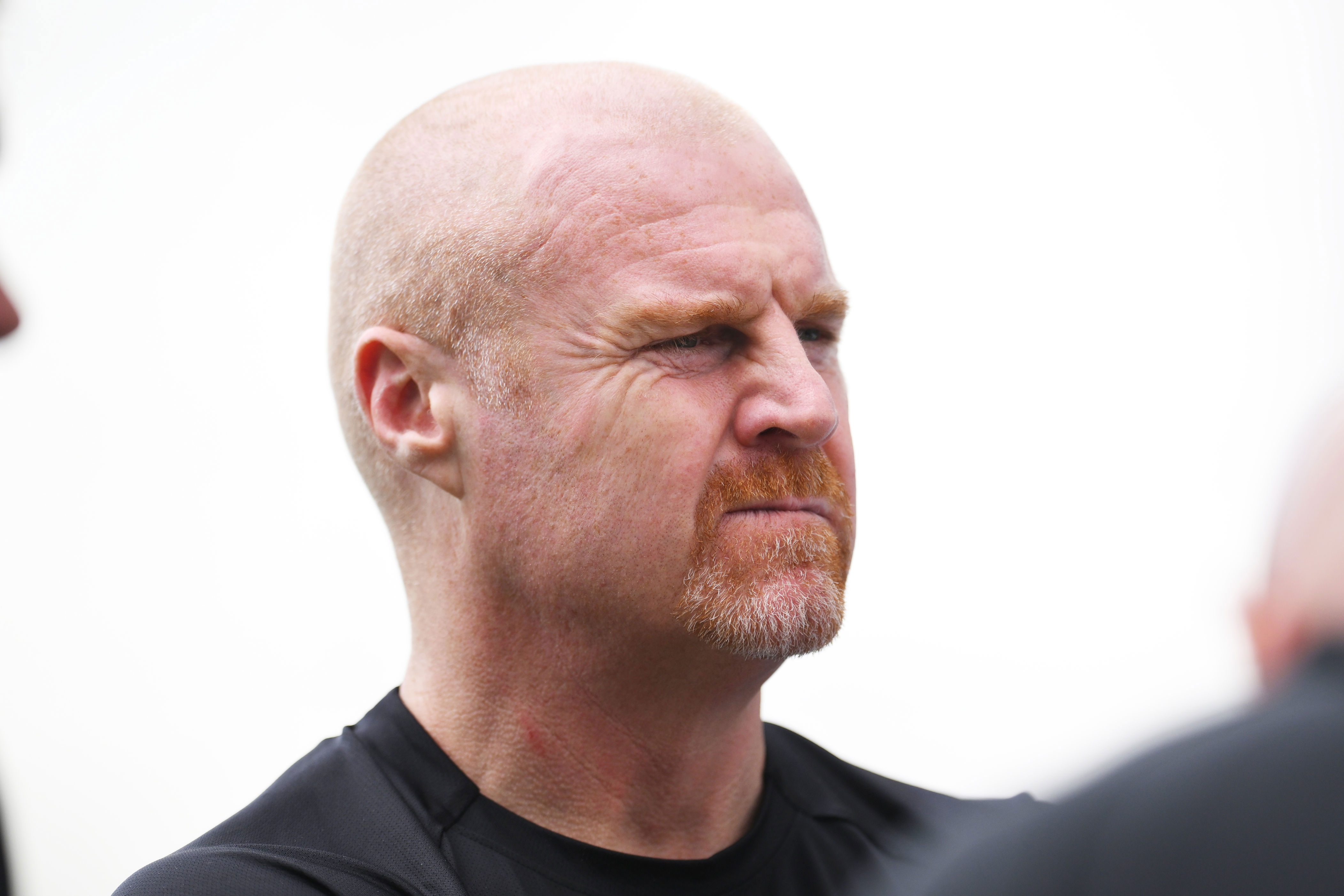 Sean Dyche reveals why Michael Keane started ahead of Jake O'Brien ... Sean Dyche reveals why Michael Keane started ahead of Jake O'Brien ...