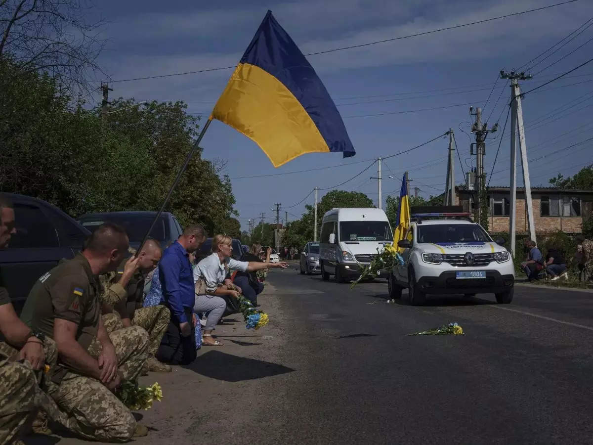Ukraine orders evacuation from several eastern towns Ukraine orders evacuation from several eastern towns