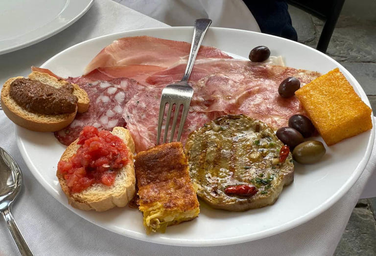 Discover The Delicious Foods of Lucca: A Culinary Journey in Tuscany