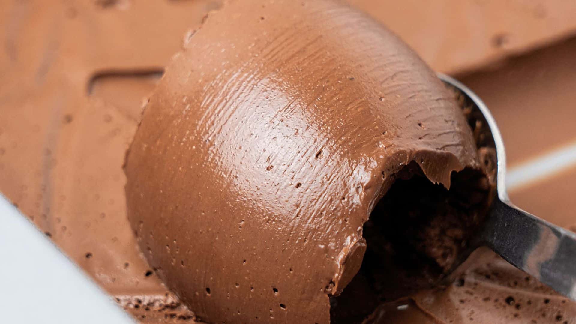 24 Filling and Frosting Recipes That Professional Bakers Use