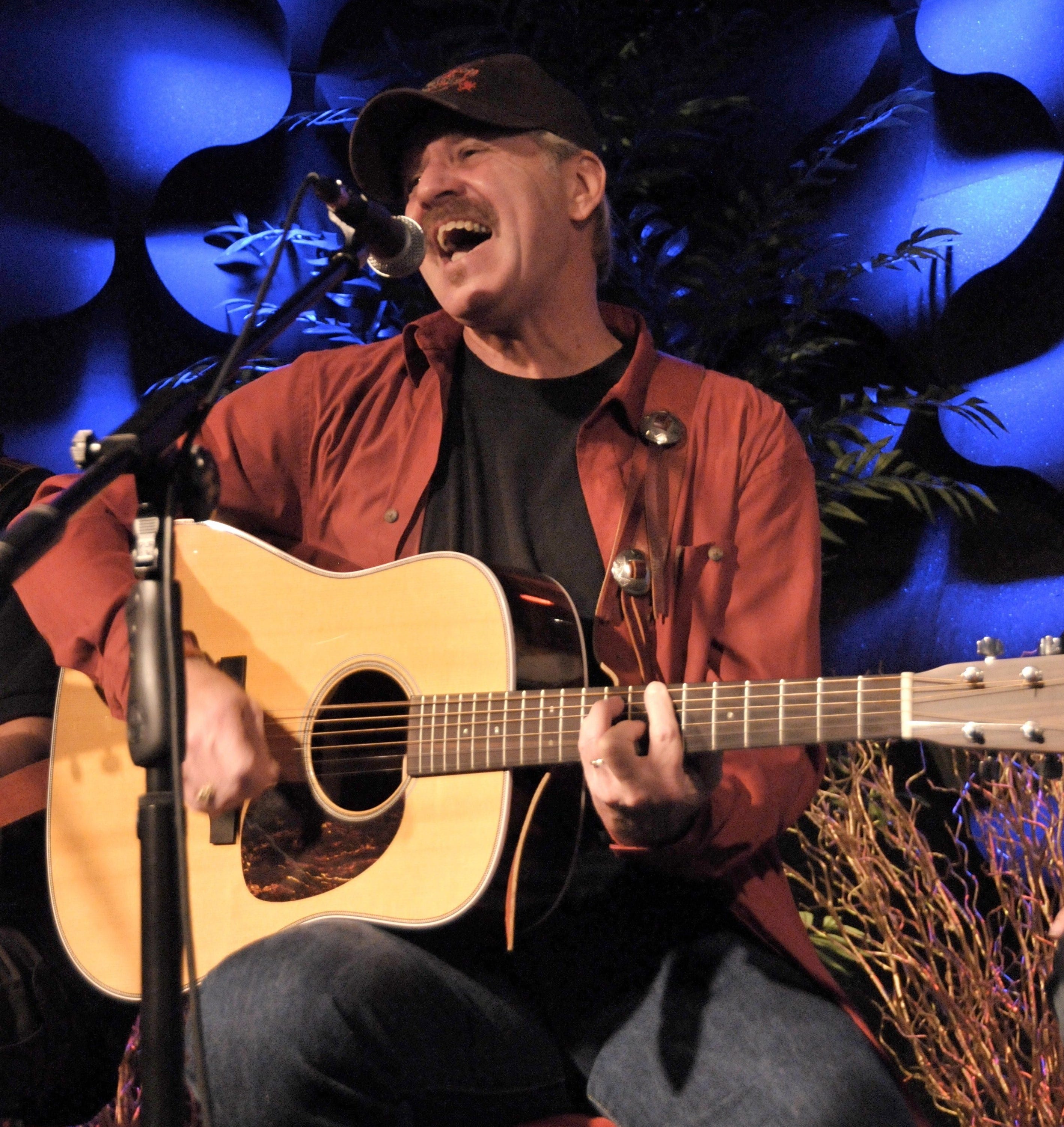 Naples, Fort Myers shows: AGT's Mandy Harvey, Aaron Lewis, Wolfstock ...