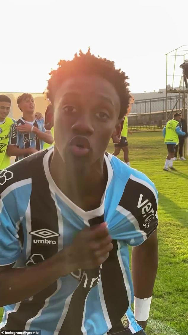 Chelsea 'agree deal to sign 16-year-old Brazilian sensation'... with ... Chelsea 'agree deal to sign 16-year-old Brazilian sensation'... with ...
