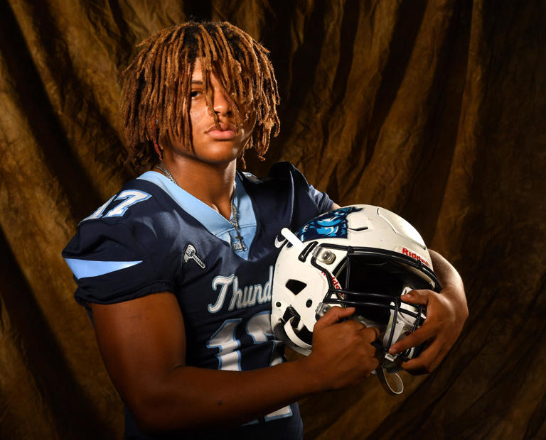 Introducing the Sarasota Herald-Tribune 2024 All-Area Football Offense Team