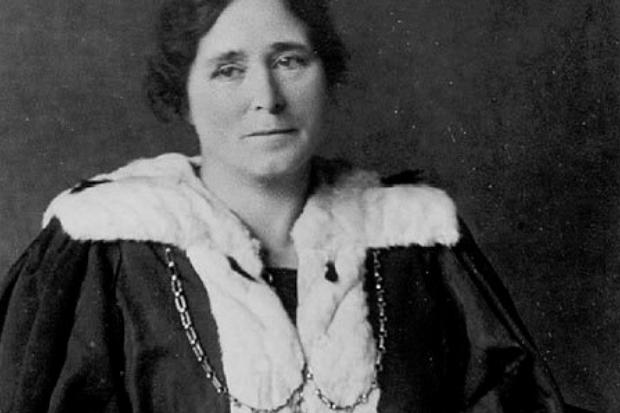 George Square Statues: 15 Glaswegians that our readers would like to ...