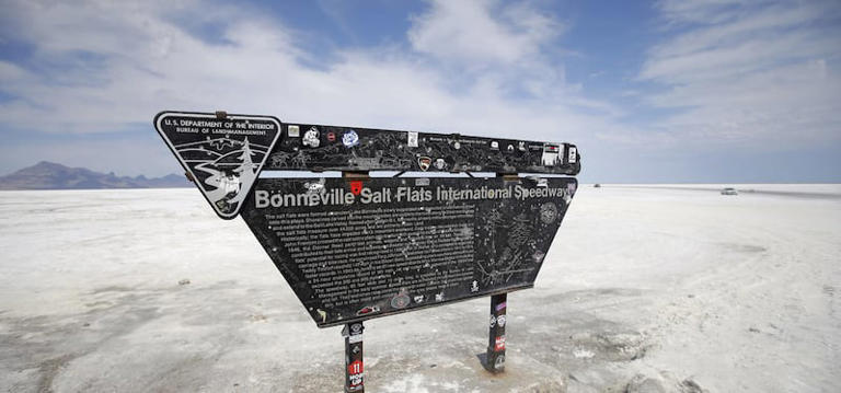 Deseret News archives: Craig Breedlove set a speed record on Bonneville ...
