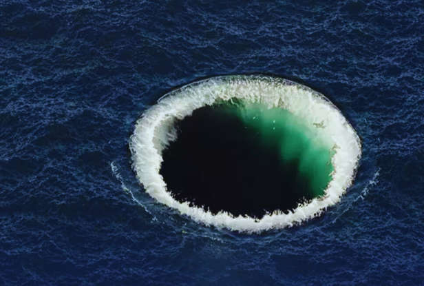 Unraveling the Indian Ocean's Mysterious Gravity Hole Unraveling the Indian Ocean's Mysterious Gravity Hole