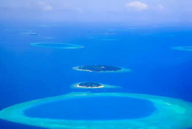 Unraveling the Indian Ocean's Mysterious Gravity Hole Unraveling the Indian Ocean's Mysterious Gravity Hole
