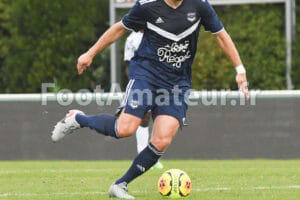 Bordeaux. Emeric Depussay signe une licence amateur