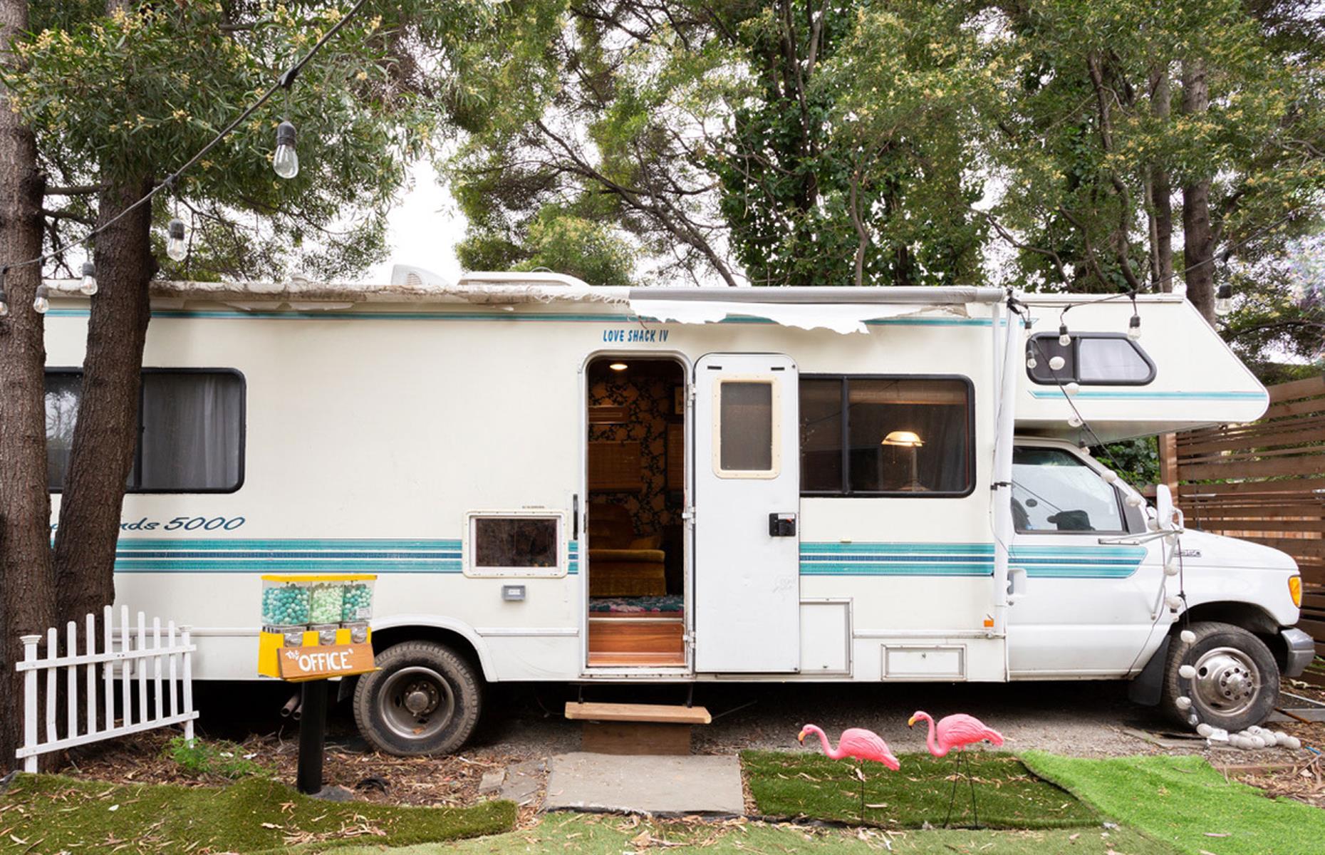 Take A Peek At These 7 Incredible Motorhome Makeovers