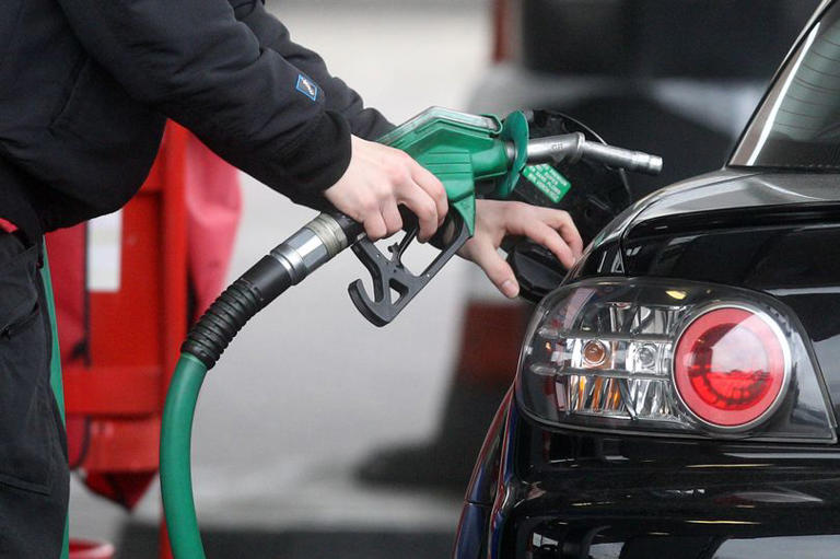 Drivers warned of 'death of diesel' by 2035 with motorists unable to ...